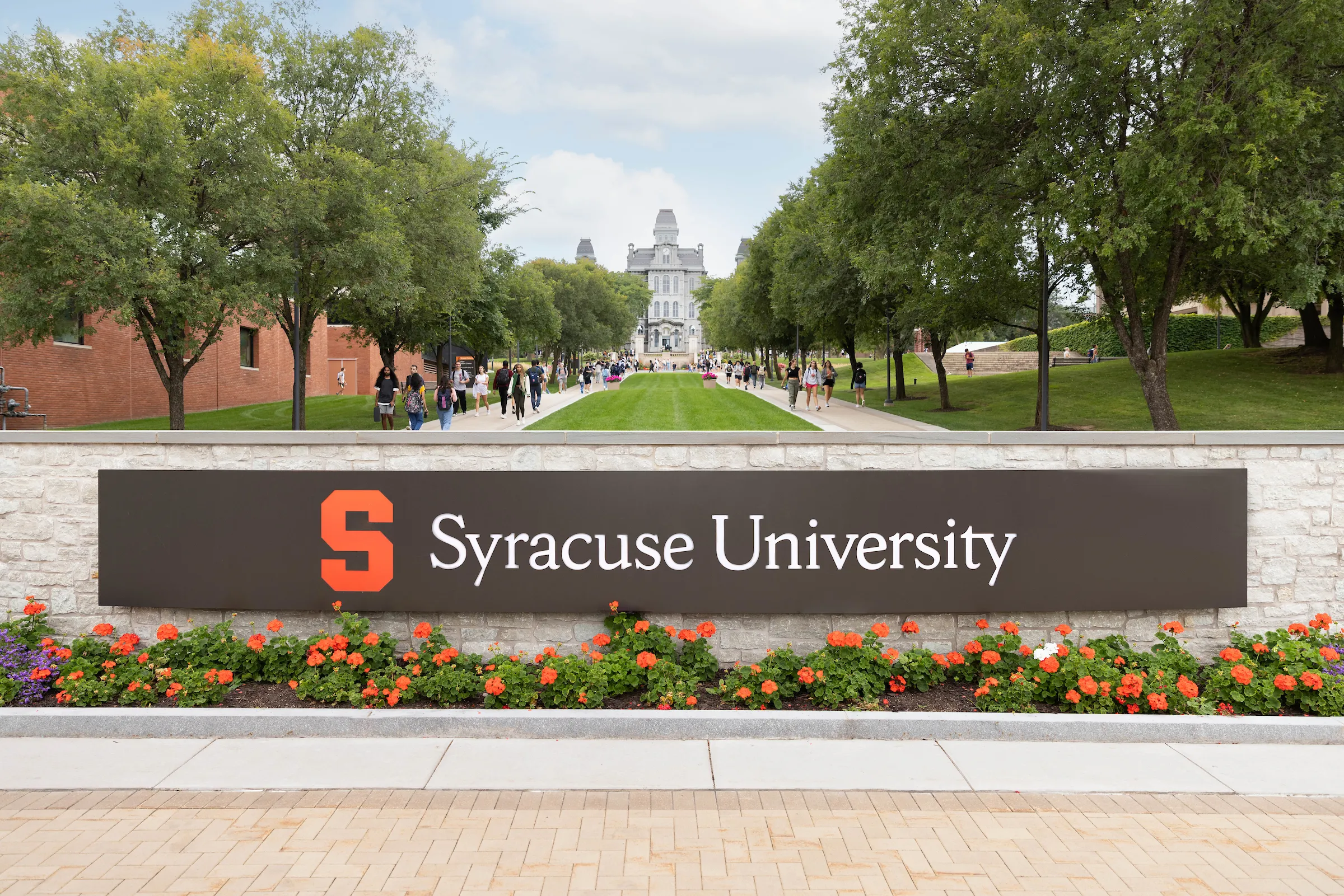 How to Apply to Graduate Programs - Syracuse University